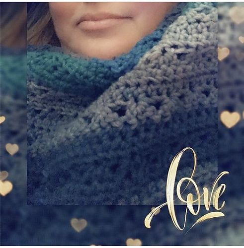 Ravelry: Lacey Afghan Throw pattern by Amy Fox of Foxwood Designs