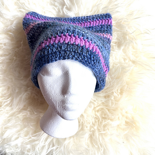 Ravelry: The Funky Hat pattern by Kris Stone