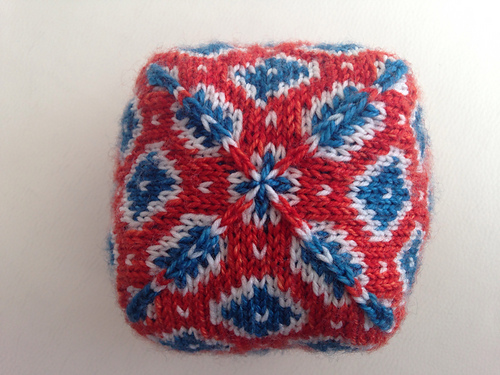 Ravelry: Reverb Reversible Baby Hat pattern by Aaron Griswold