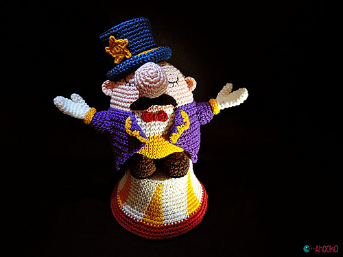 Ravelry: loyal, the ringmaster pattern by Ahooka Migurumi