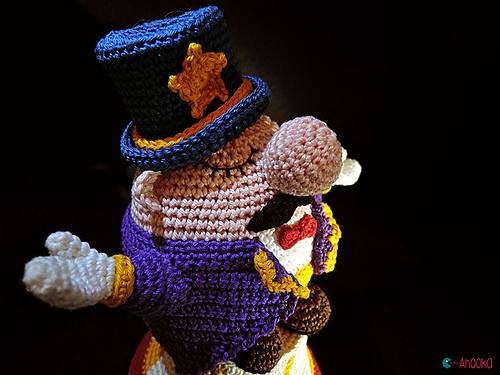 Ravelry: loyal, the ringmaster pattern by Ahooka Migurumi