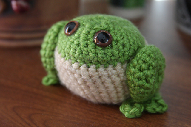 Ravelry: Frogs and Toads pattern by Brigitte Read