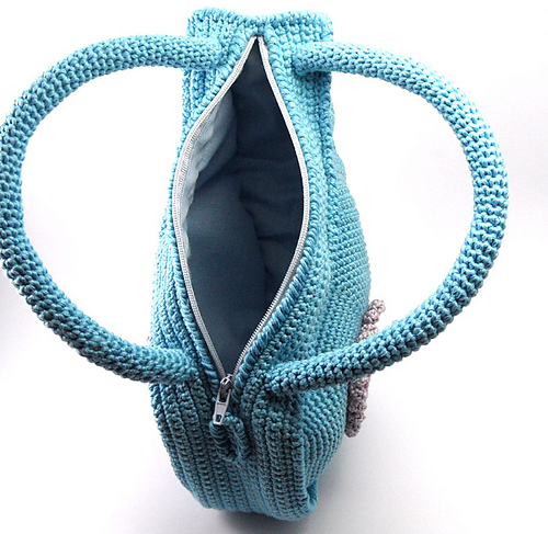 Ravelry: Teardrop Bag - with round handles and sunflower pattern by ...