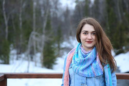 Ravelry: Sunrise over the sea shawl pattern by Anna Muskatina