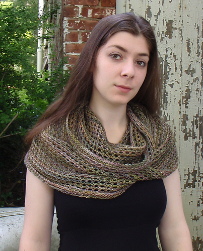 Ravelry: Lichen Moebius Scarf pattern by Andrea Jurgrau