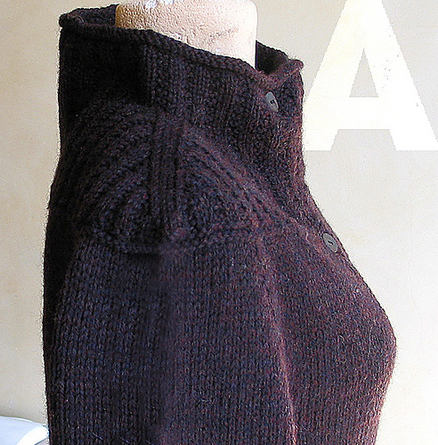 Ravelry: carré cardigan pattern by alfa knits