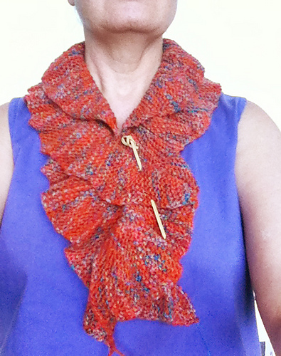 Ravelry: Ruffled Scarf pattern by Jeannie Randolph-Duncan