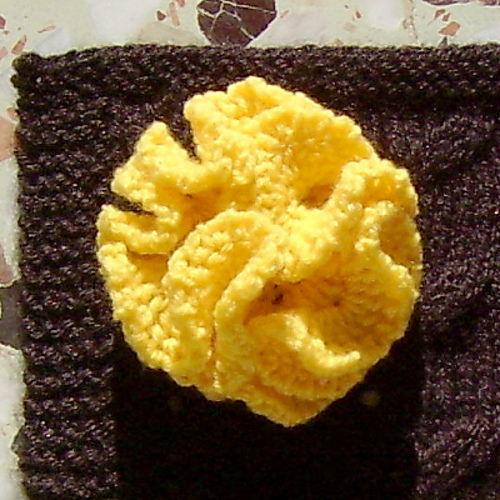 Ravelry: psuedo flower pattern by Debra Yorston