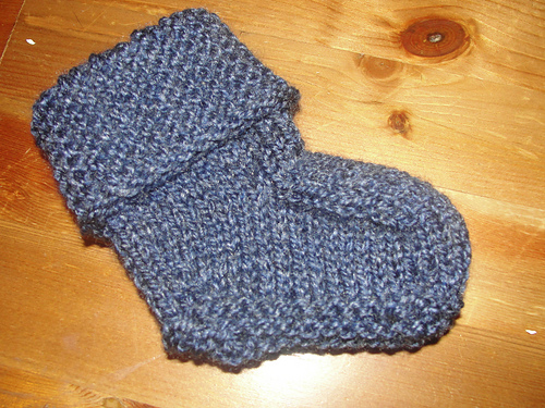 Ravelry: Baby Uggs pattern by Autumn Street