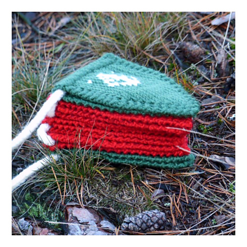 Ravelry: Christmas Medieval garland pattern by Elena Alexeeva