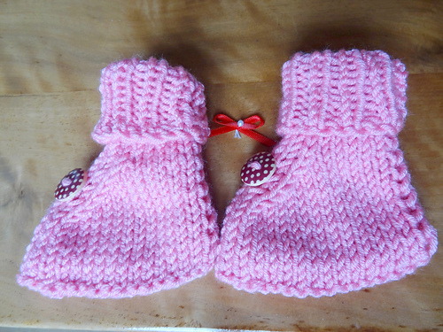 Ravelry: Neat Little Feet ~ Baby Booties pattern by marianna mel