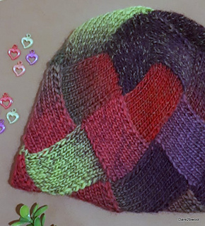 Ravelry: alibi12345's Entrelac hat (double)