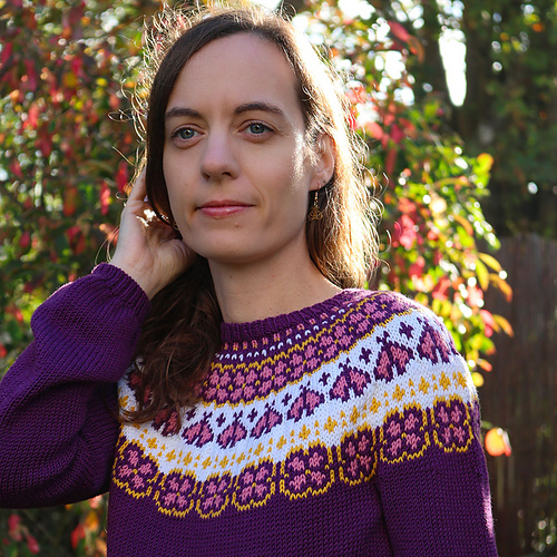 Ravelry: Lady Luna pattern by Alice Gerfault