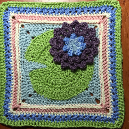 Ravelry: Water Lily Pad Granny Square pattern by Tamara Adams