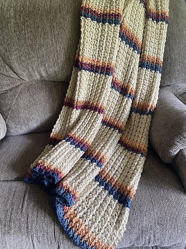 Ravelry: Sand of the Sea Throw pattern by Lisa van Klaveren