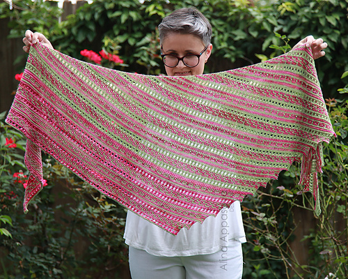 Ravelry: Pinky Promise pattern by Alina Appasova