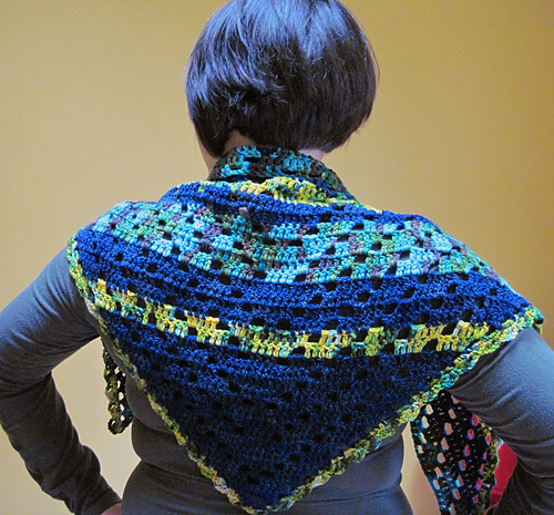 Ravelry: Small Shawl pattern by Justyna Kacprzak