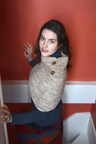Ravelry: Addilyn Capelet pattern by Elizabeth Smith