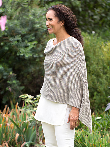 Ravelry: Renata pattern by Amy Christoffers