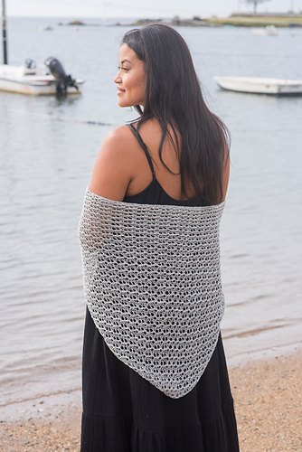 Ravelry: Vivian pattern by Amy Christoffers