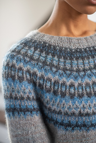 Ravelry: Chiara pattern by Amy Christoffers