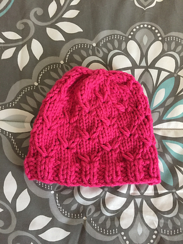 Ravelry: Instant Raspberry Hat pattern by Tara Bogh
