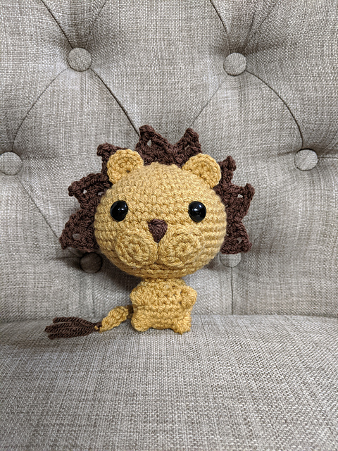 Ravelry: Loyal Lion Big Head Buddy pattern by Allyson Morse