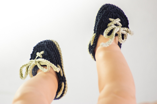 Ravelry: Easy Baby Boat Booties pattern by Alma Mahler