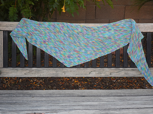 Ravelry: Kwoosh Shawlette/Scarf pattern by Kat Mcab