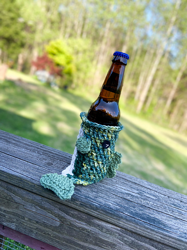 Ravelry: Largemouth Bass Fish Can Cozy pattern by Amanda Ray