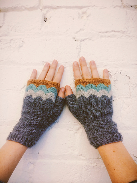 Ravelry: KindredRed's Ice Cream Mitts