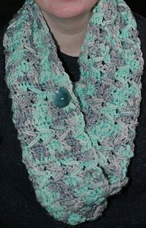 Ravelry: PEG Scarf pattern by Amanda Batson