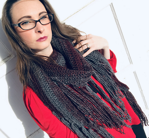 Ravelry: Scarfie Scarf pattern by Salena Baca