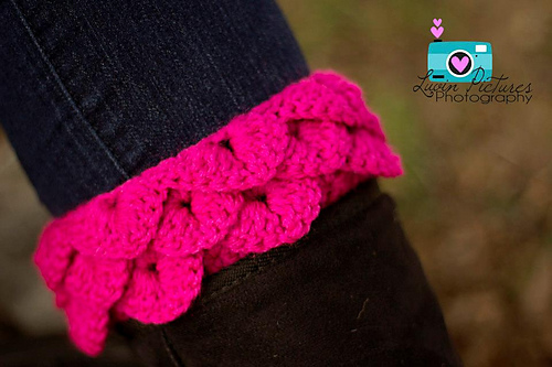 Ravelry: Crocodile Stitch Boot Cuff pattern by Aprile Mazey