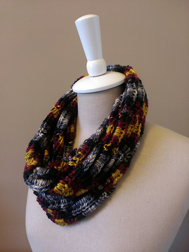 Ravelry: Rustic Ladder Cowl pattern by Aprile Mazey