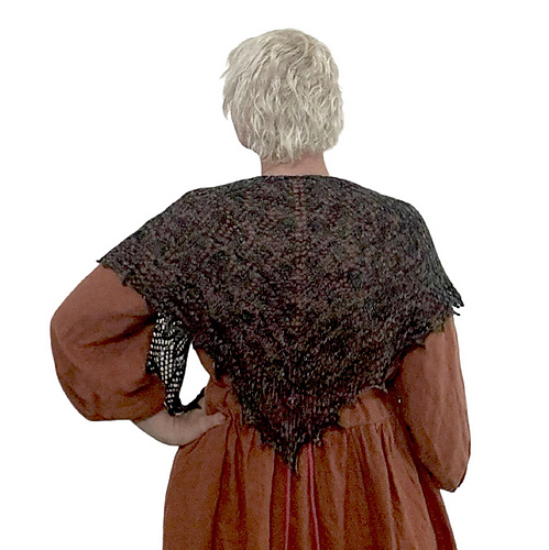 Ravelry: Little Raven Shawl pattern by Ambah O'Brien