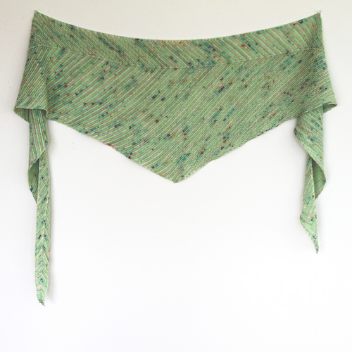 [FO] Kallara shawl with a splash of neon, why not? : r/knitting