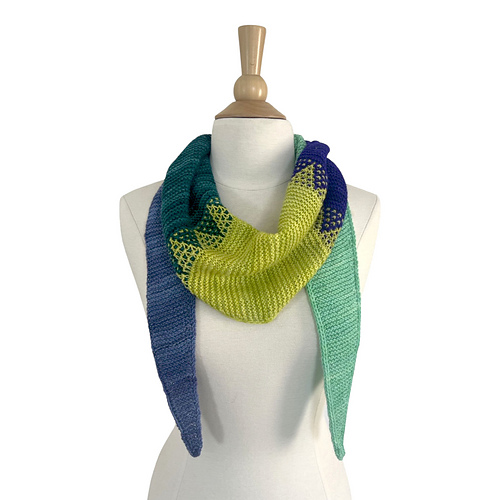 Ravelry: Quintet Shawlette pattern by Ambah O'Brien