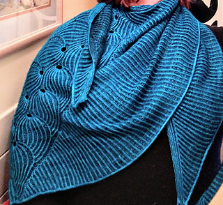 Ravelry: amcfetridge's Flying Foxtail Shawl