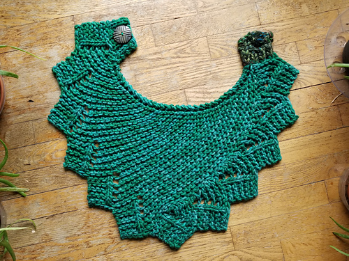 Ravelry: Dragon Fire Cowl pattern by Wiam's Crafts