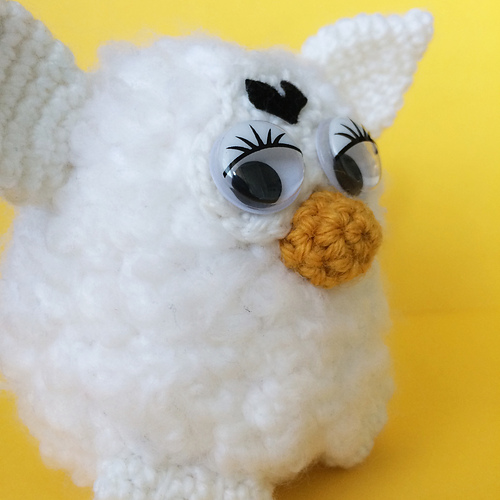 Ravelry: Amigurumi Furby pattern by Amigurumeria