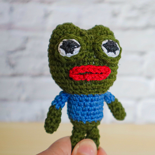 Ravelry: Pepe Meme pattern by Gabriela Krasteva