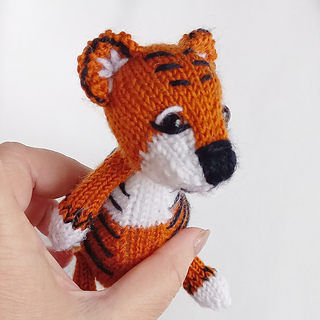 Ravelry: Knitted Tiger pattern by Tatiana Tarasova