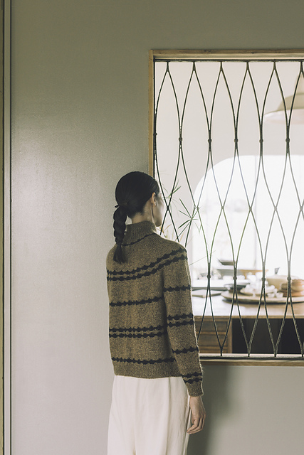 Ravelry: Virginia pattern by Helga Isager