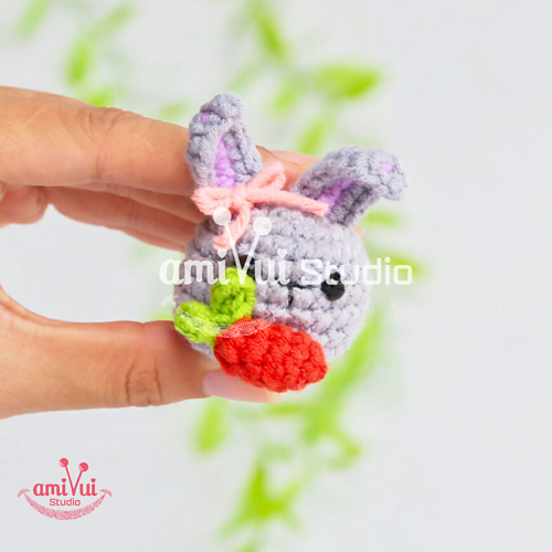 Ravelry: Rabbit With Carrot pattern by Ami Ami