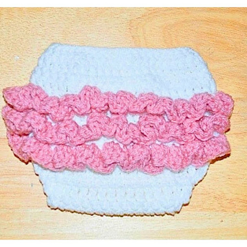 Ravelry: Ruffled Diaper Cover pattern by Amy Lehman