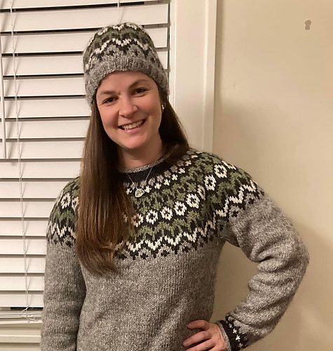 Ravelry: Riddari Inspired Knitted Hat pattern by Amy Heilman