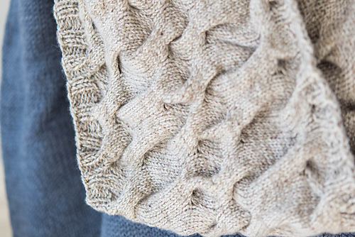 Ravelry: Deep Current Cowl pattern by Amy Herzog