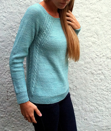 Ravelry: Caroline pattern by Amy Miller
