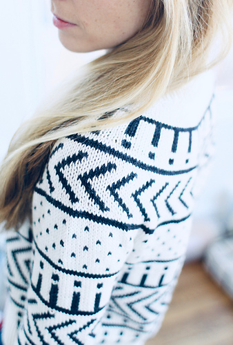 Ravelry: Silver Lake pattern by Amy Miller